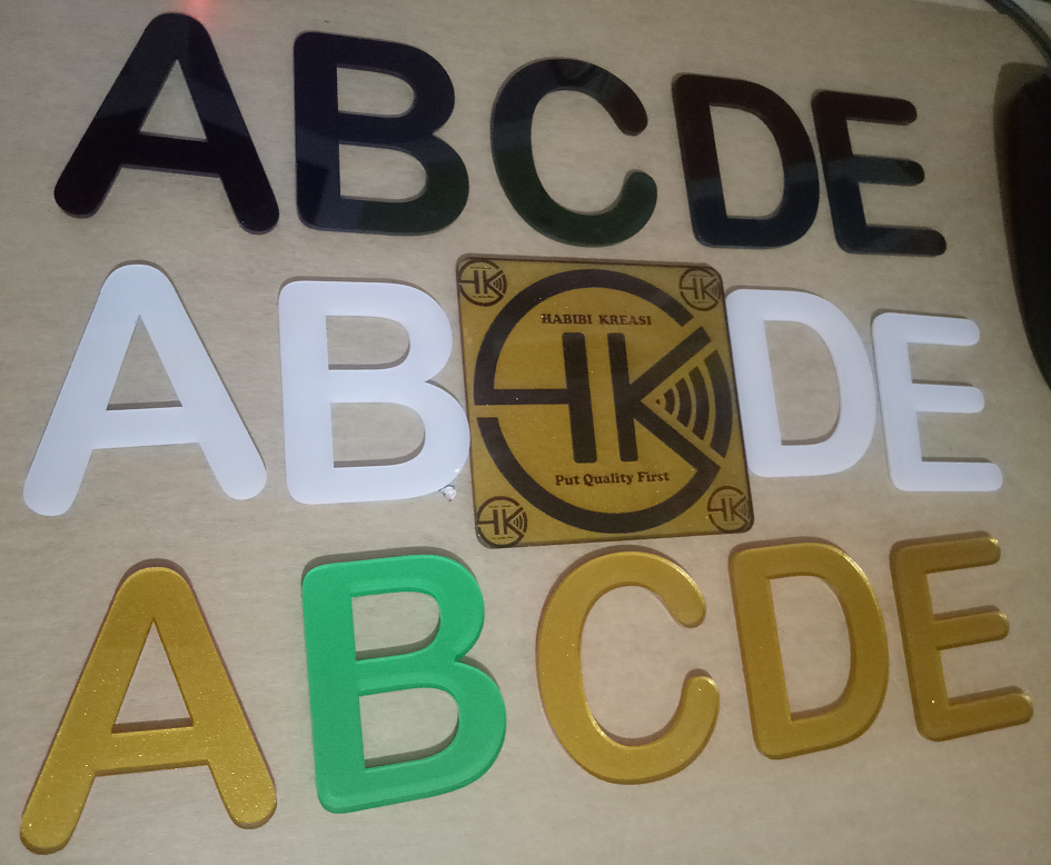 Huruf akrilik tggi 30cm, Acrylic, Acrilik huruf custom,huruf tempel ...