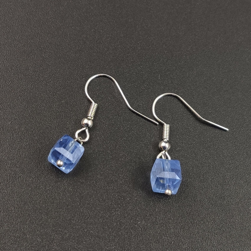 Blue cheese sea simple generous fashion blue crystal square earrings ...