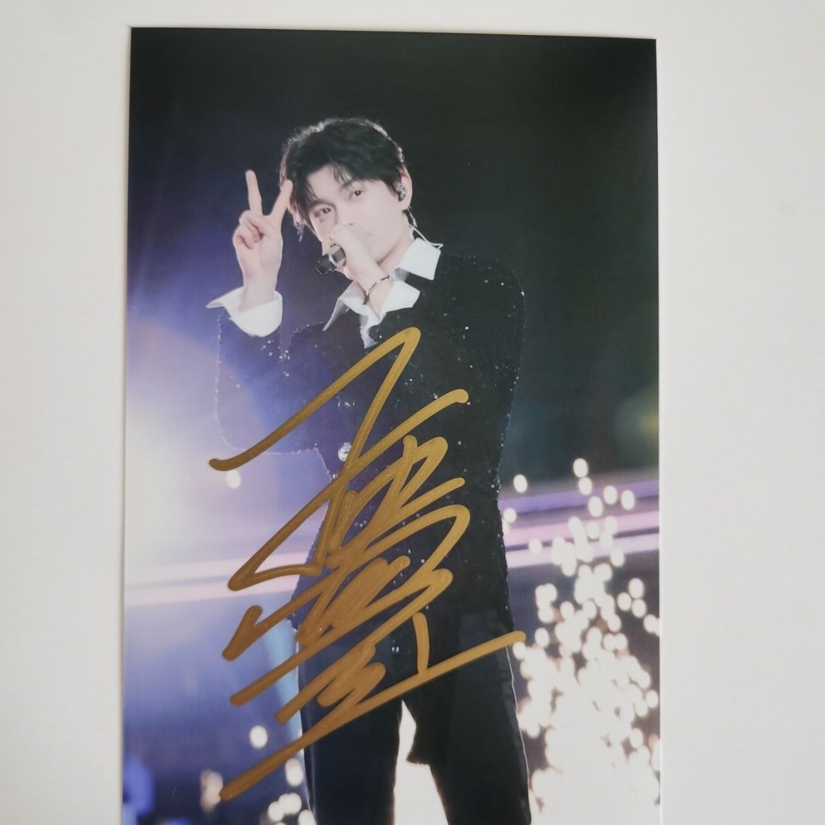 【GlobalDepot】Actor Ryan Ding Yuxi Signature Photo Signed Photo | Daraz.lk