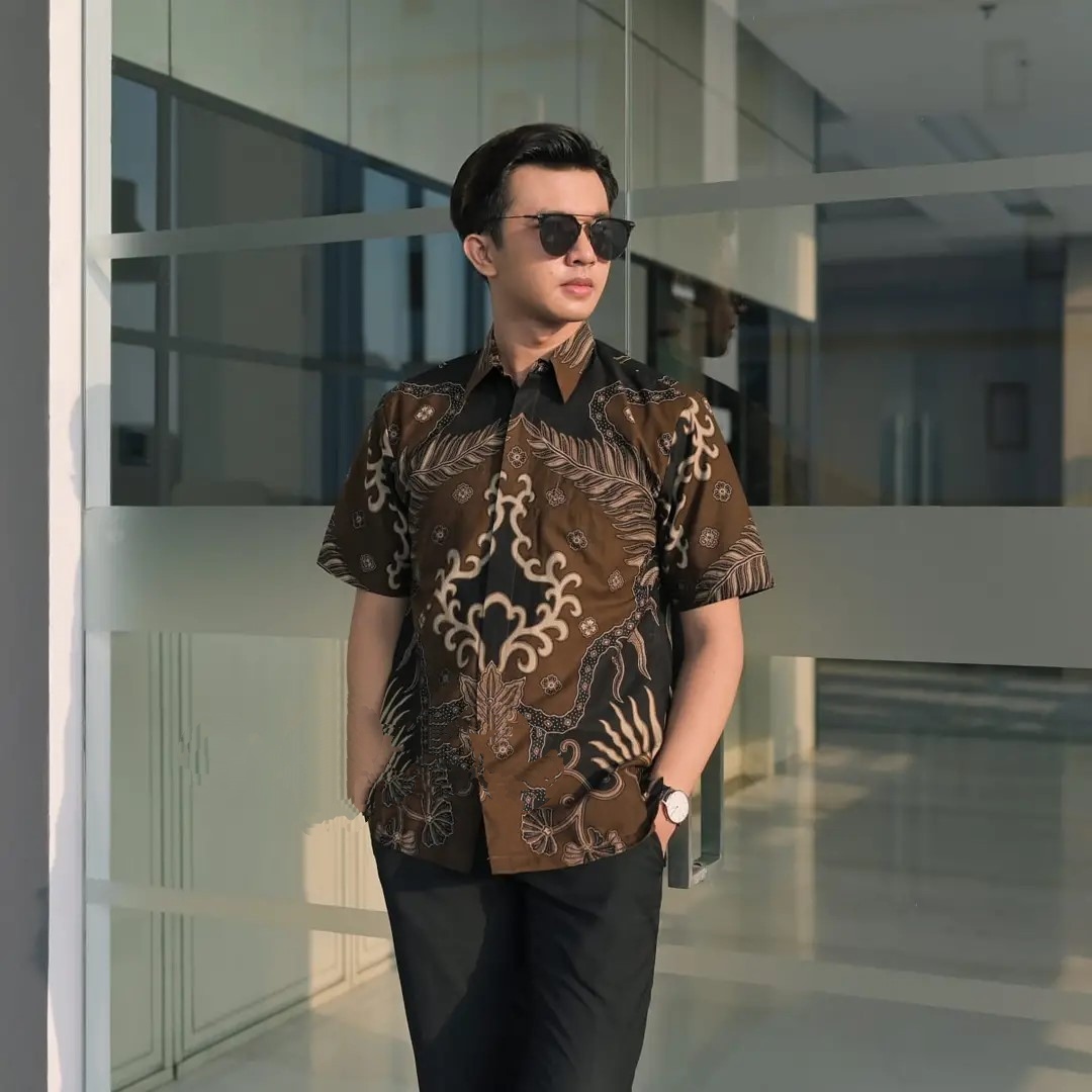 kemeja batik pria modern 2024 baju batik cowok seragam batik kantor ...