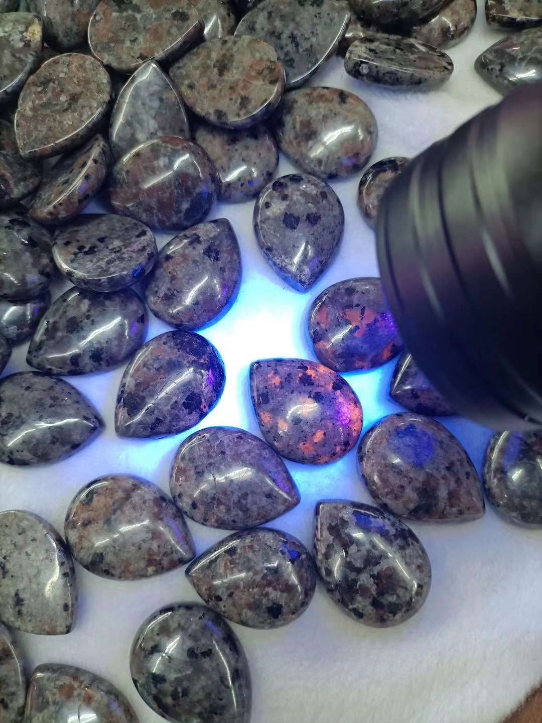 Natural Yooperlite Flame Stone Necklace Pendant Donut Shape Gemstone ...