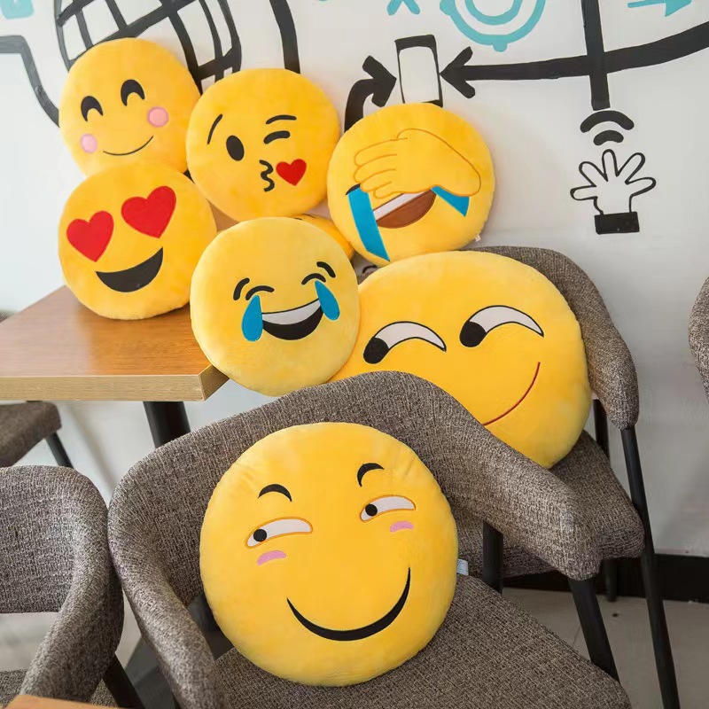QQ emoji hand warmer pillow doll can be inserted emoji spoof emoji doll plush toy can add logo ...