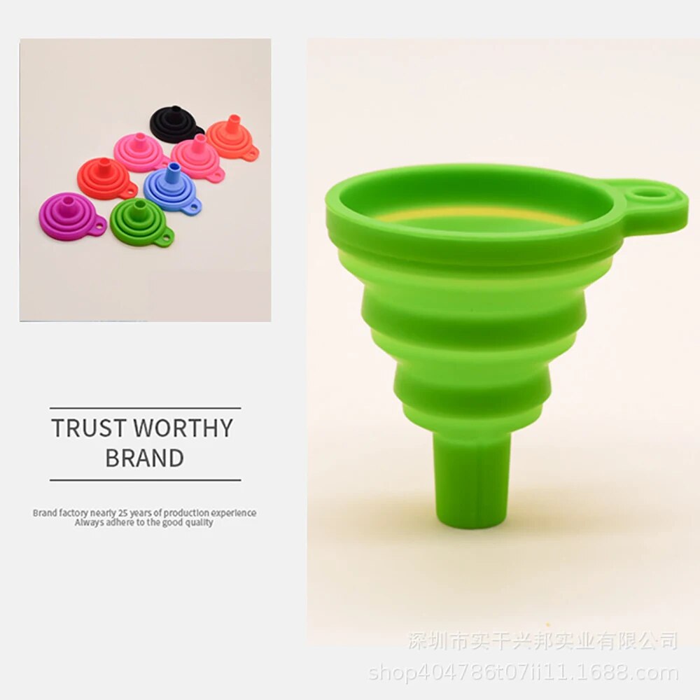 Engine Funnel Car Universal Silicone Liquid Funnel Washer Fluid Change ...