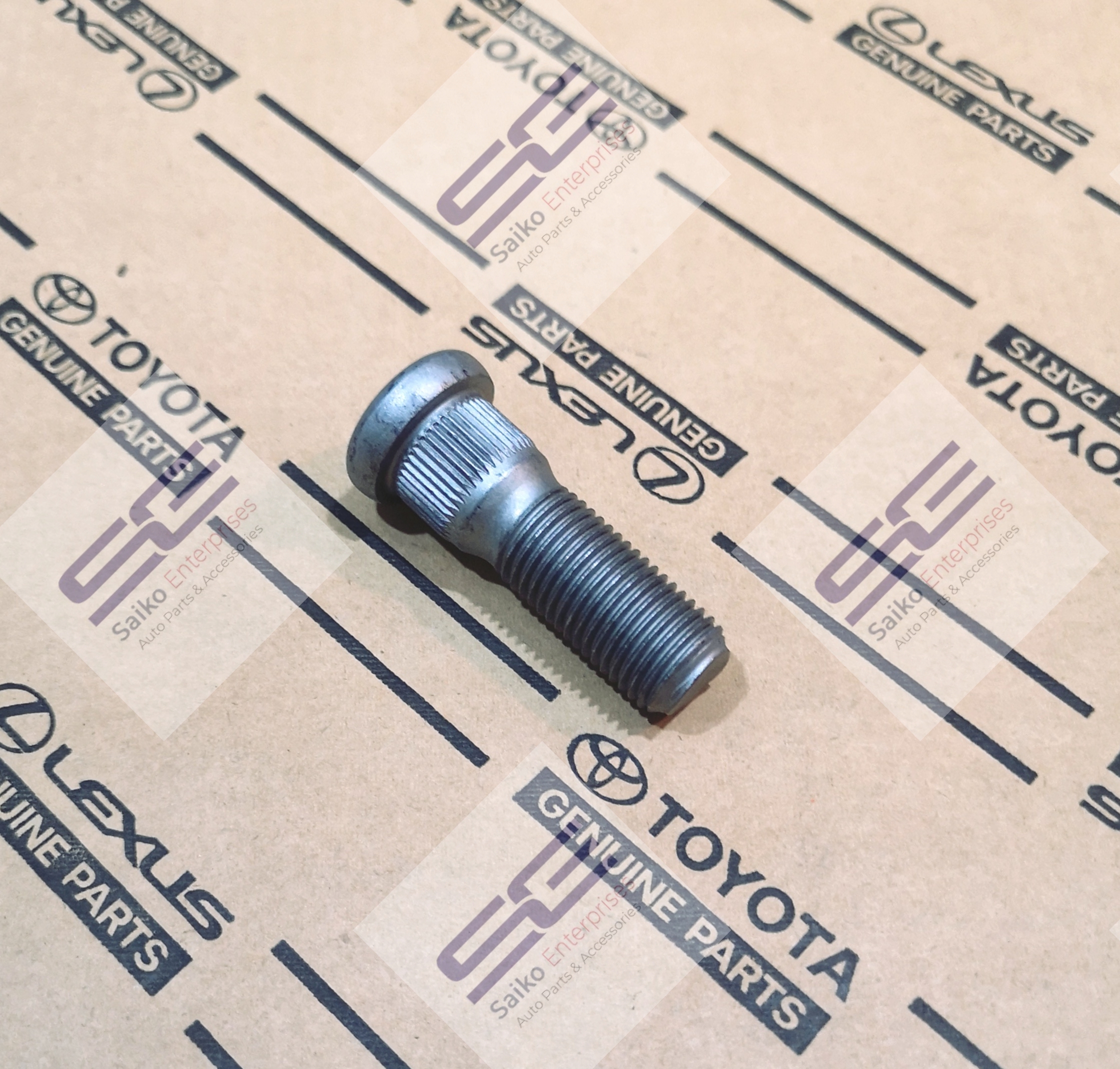 Toyota Land Cruiser LC200 LC300 Series Wheel Stud Bolt | Lazada PH