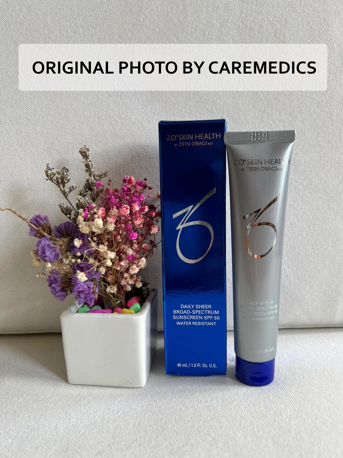 Daily Sheer Broad Spectrum SPF50 Sunscreen, Sunblock - Water and ...