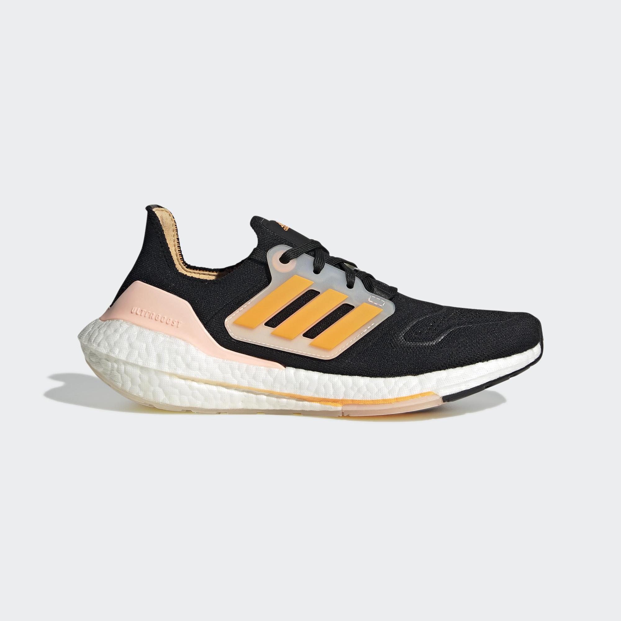 adidas วิ่ง ULTRABOOST 22 W ผู้หญิง สีเทา GX5601 - adidas - ThaiPick