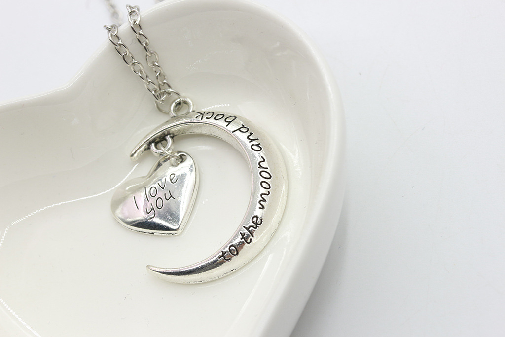【Special offer】Iloveyou Moon Necklace Love Women Men's Woolen Chain ...