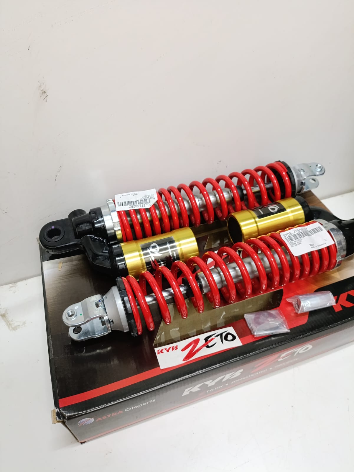 SHOCKBREAKER KAYABA ZETO HONDA PCX SUBTANK ORIGINAL BARU KYOS-ZT5082RZ | Lazada Indonesia