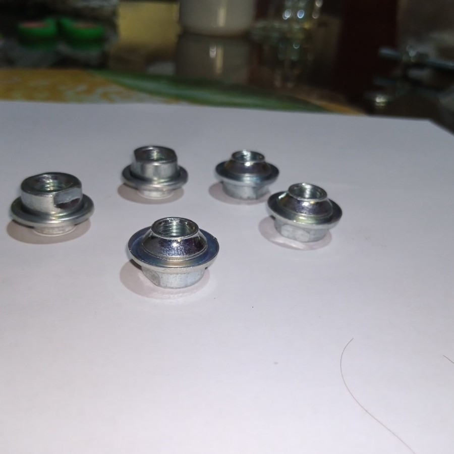 Kones Mur 13 as depan / baut Sepeda roda ( satu buah )Taiwan / kecil ...