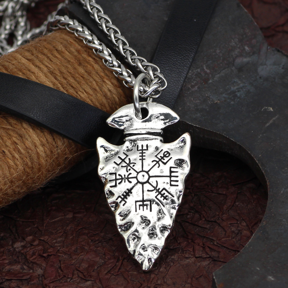 【Super Sale】Viking compass compass pendant retro necklace men's chain ...