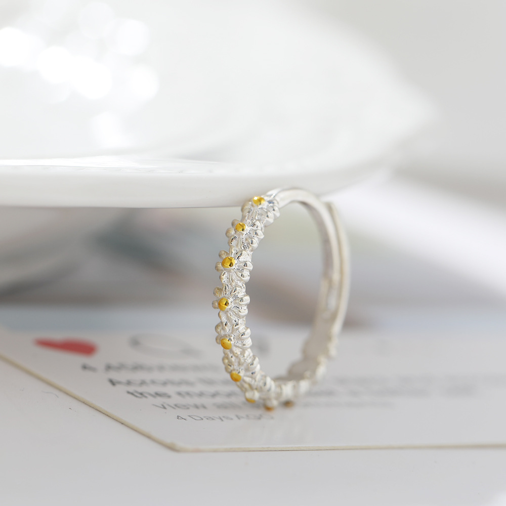 New small daisy two-color ring creative simple flower ring open ring ...