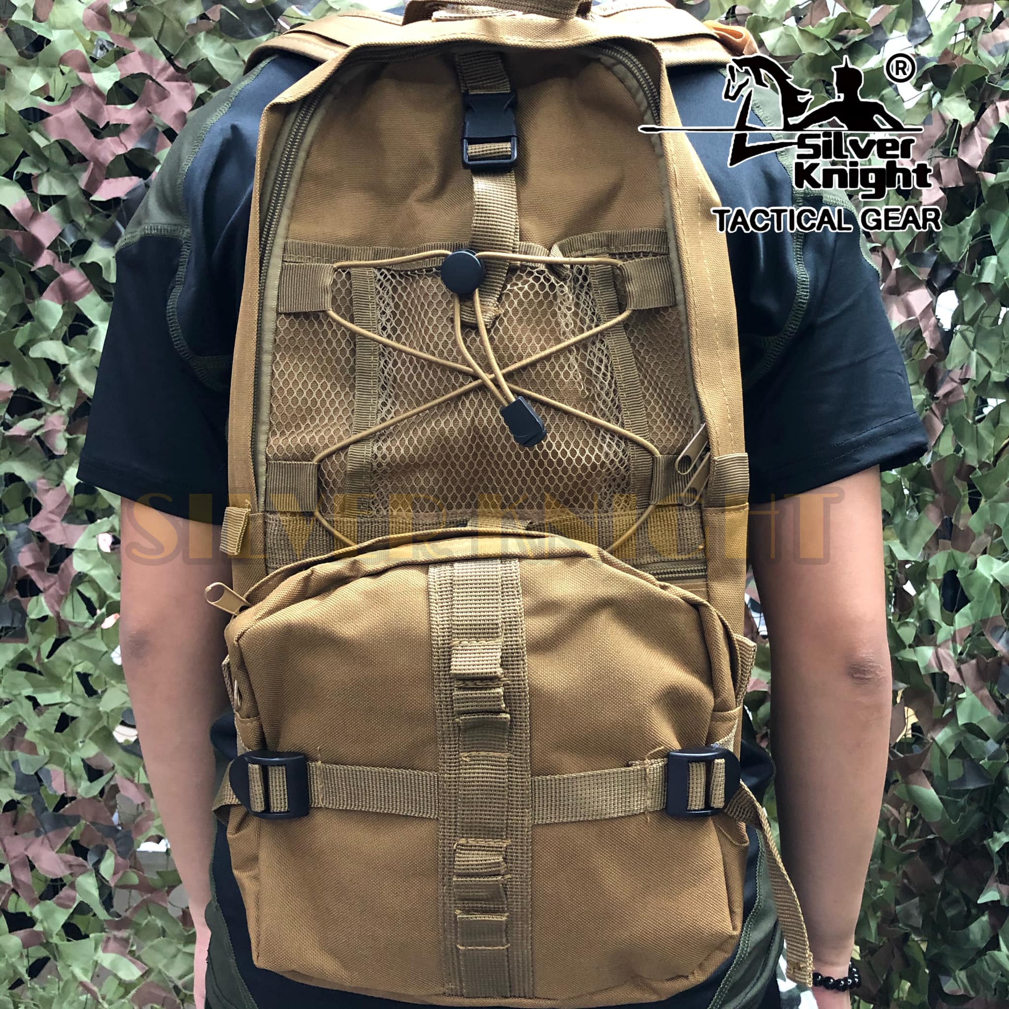 SILVER KNIGHT Tactical Backpack Hydration Bag with 2.5L Water Bladder ...