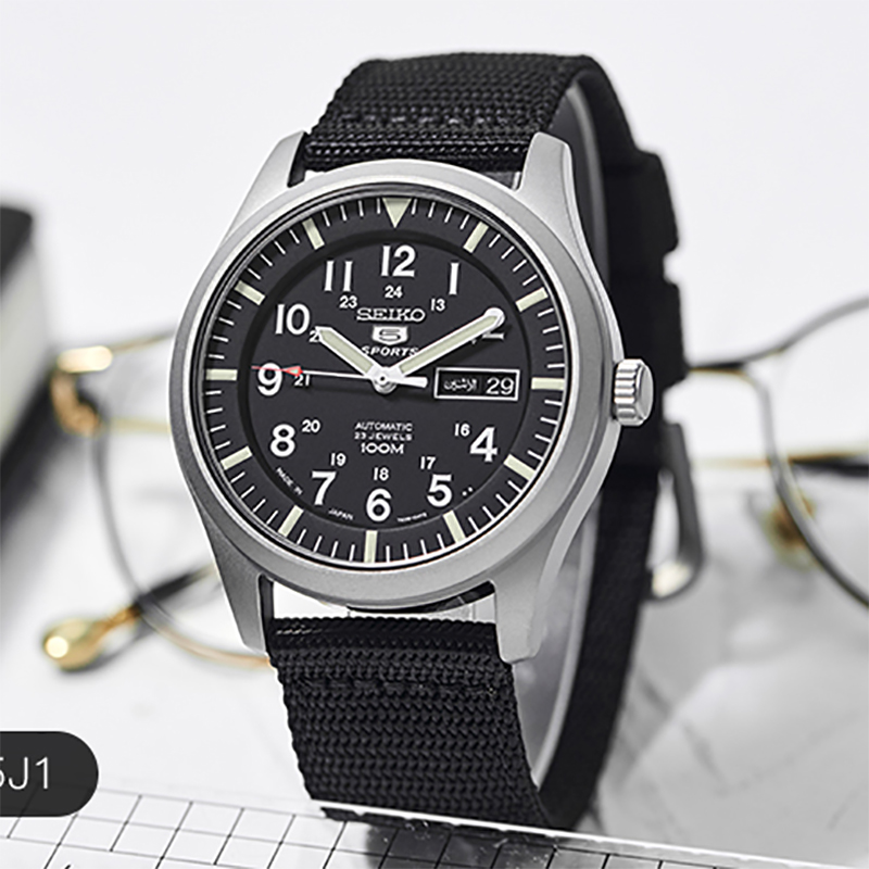 SEIKO 5 SNZG15 นาฬิกาข้อมือผู้ชาย สายผ้าใบ ออโตเมติก - Sky blue watch ...