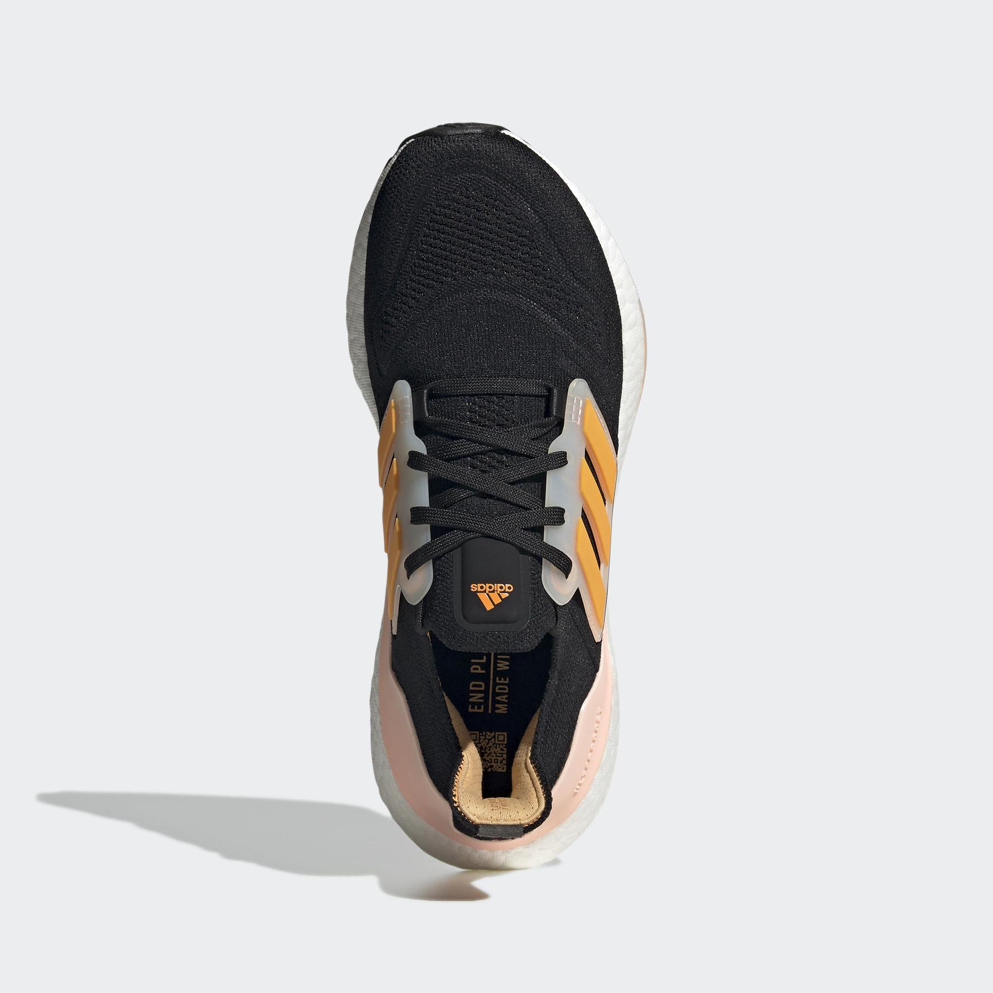 adidas วิ่ง ULTRABOOST 22 W ผู้หญิง สีเทา GX5601 - adidas - ThaiPick