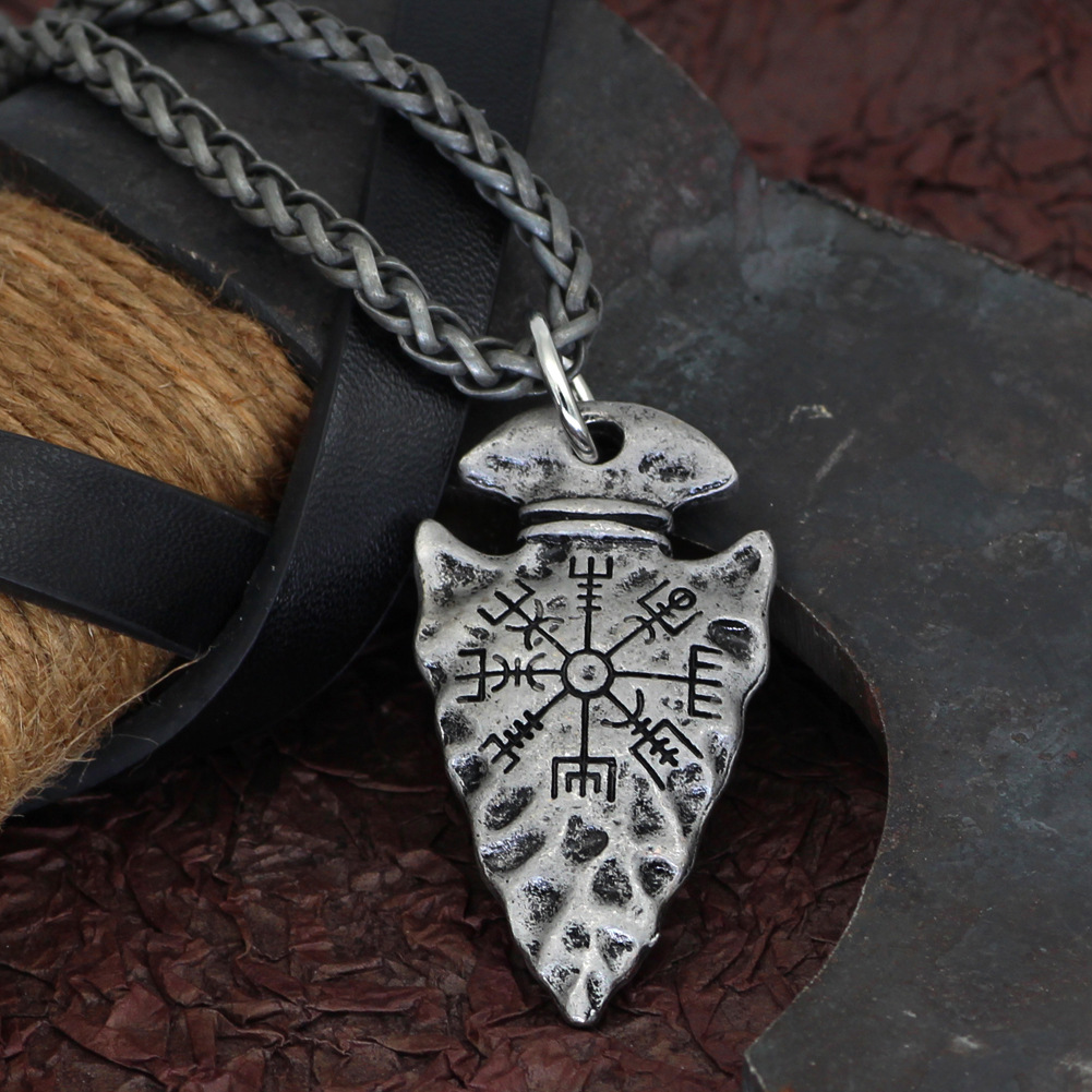 【Super Sale】Viking compass compass pendant retro necklace men's chain ...