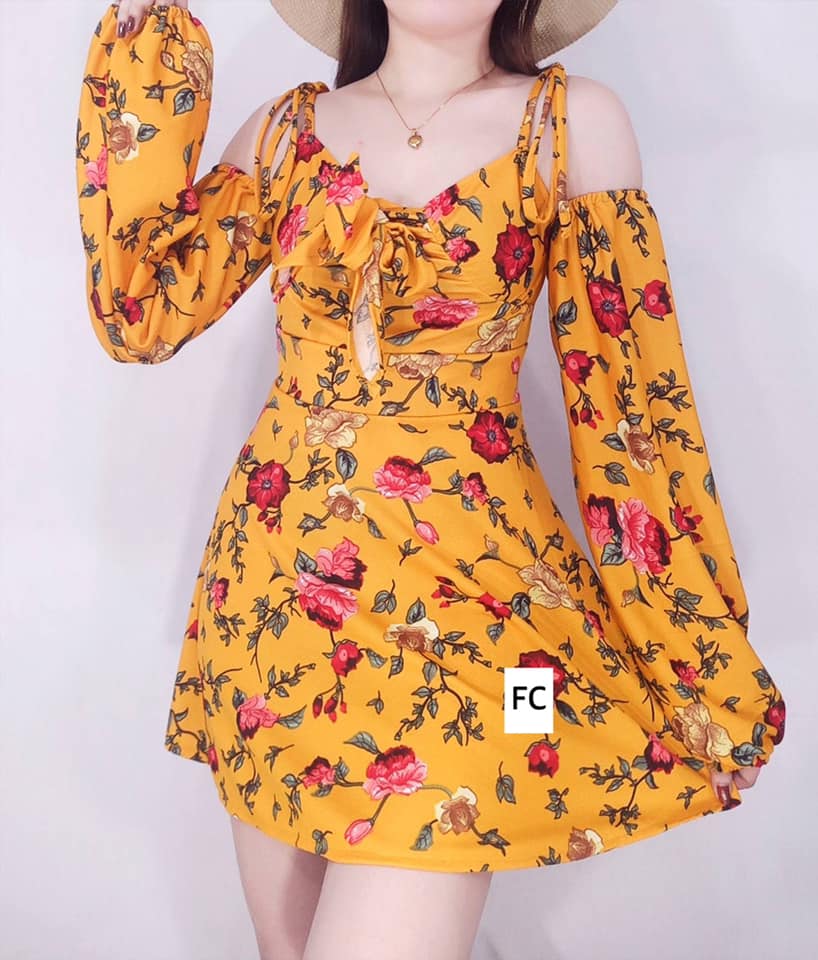 MARIMAR DRESS / CREPE FABRIC / CAN FIT UP TO MEDIUM | Lazada PH