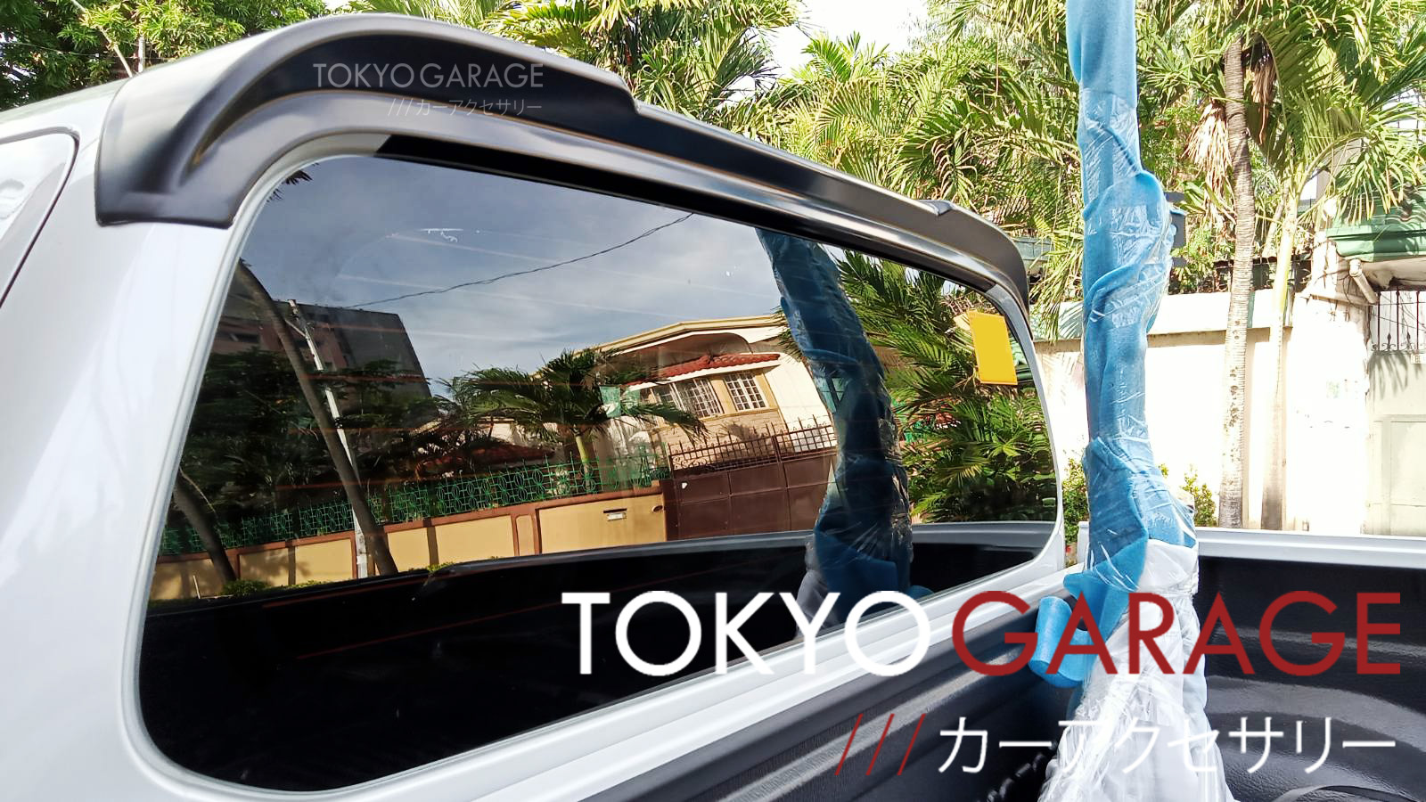 Mitsubishi Strada Rear Windshield Spoiler | Lazada PH