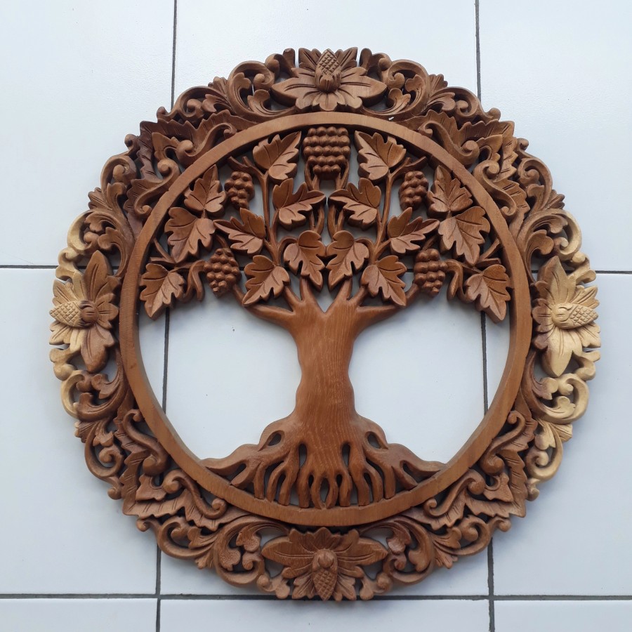 Hiasan dinding kayu ukiran Bali motif pohon beringin diameter 50cm ...