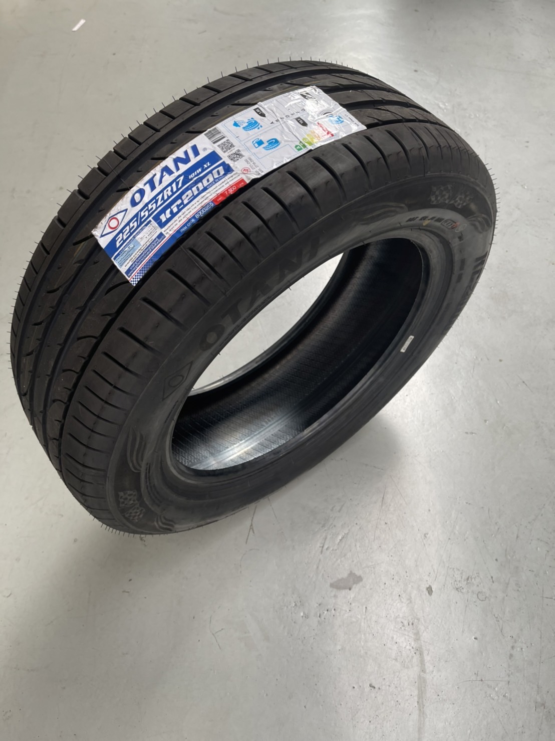 OTANI 225/55R17 รุ่น KC2000 ปี 22 ยางรถยนต์ 1 เส้น - MILESTONE - ThaiPick