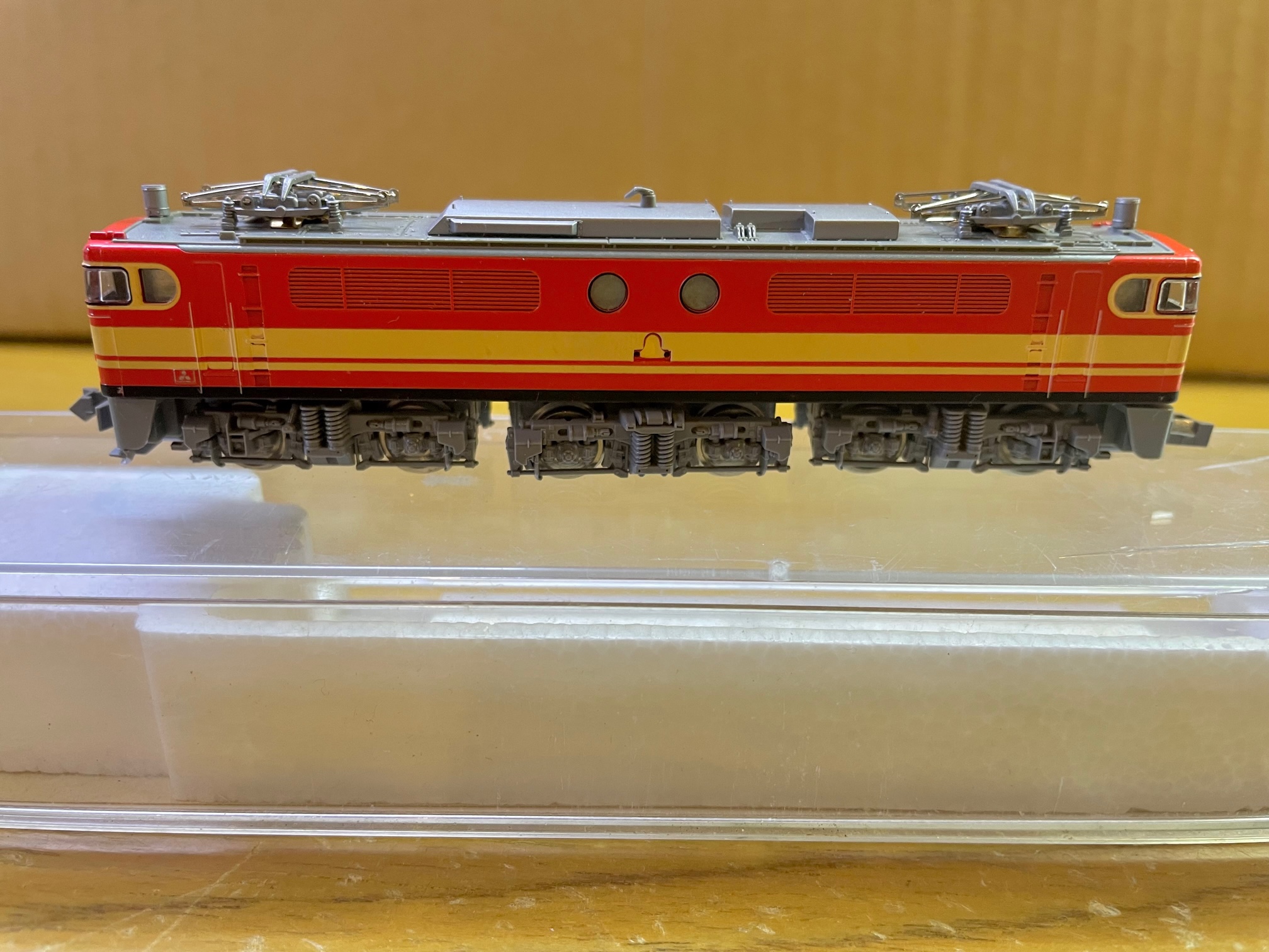 AS new N Scale Kato Electric Locomotive 13001 EF85 fully tested 90 ...