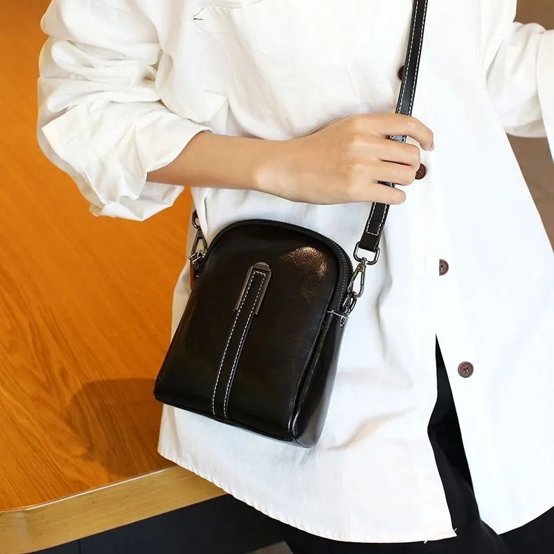 กระเป๋าโทรศัพท์หรูน้ำหนักเบาสำหรับผู้หญิง Ocean Qi 2024 กระเป๋าหนังแท้ ...