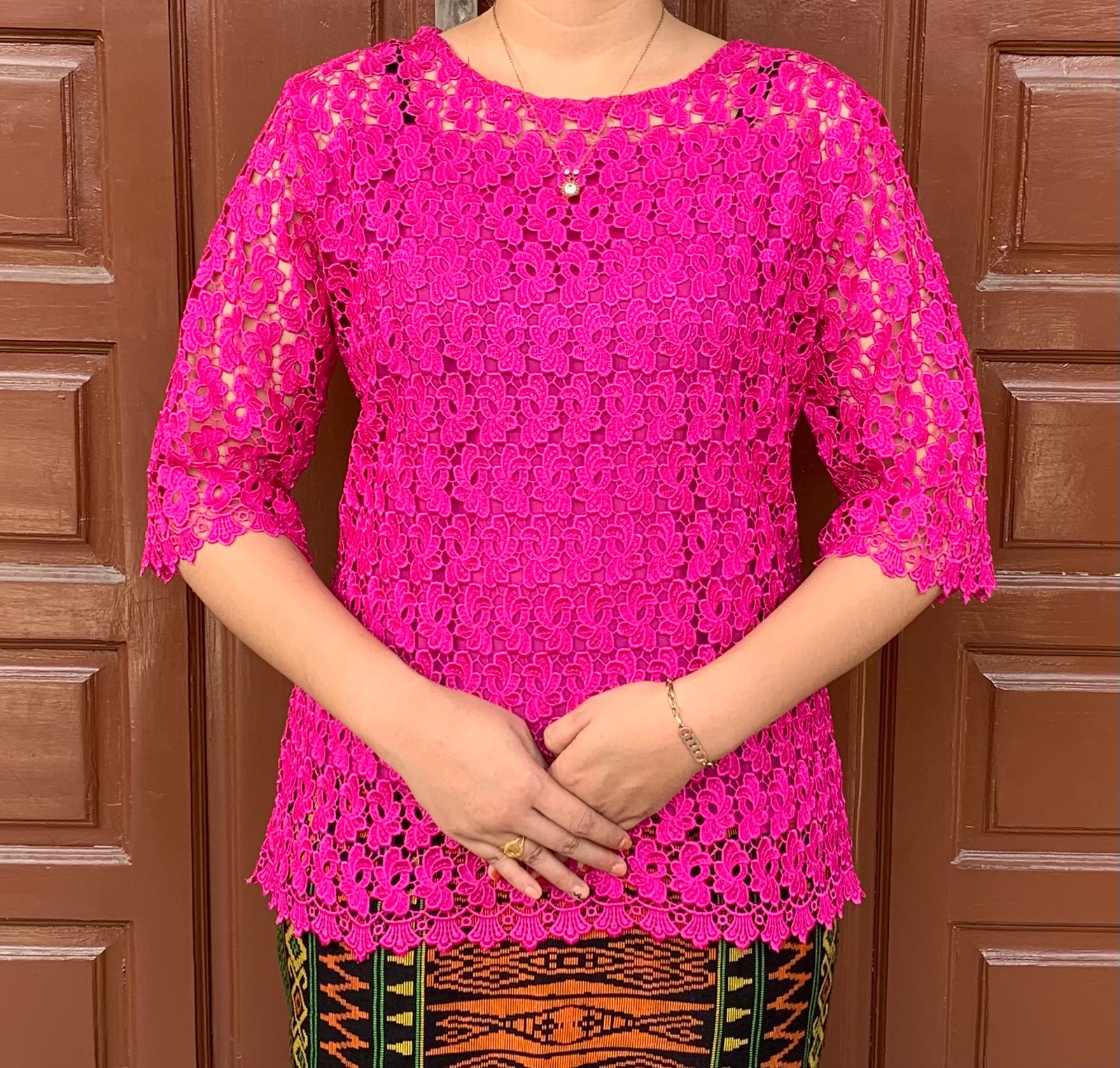 Atasan blus brokat hoki cantik | Lazada Indonesia