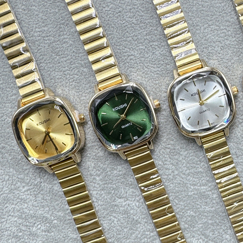 【Hot New Release】KOUSHI Vintage Style Women's Watch with Bamboo-Style ...
