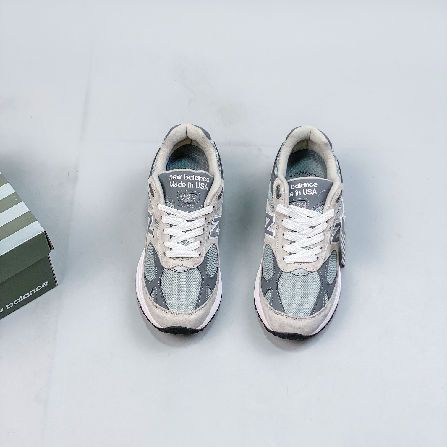 Authentic NEW BALANCE NB 993 Mens and Womens RUNNING SHOES MR993GL ...