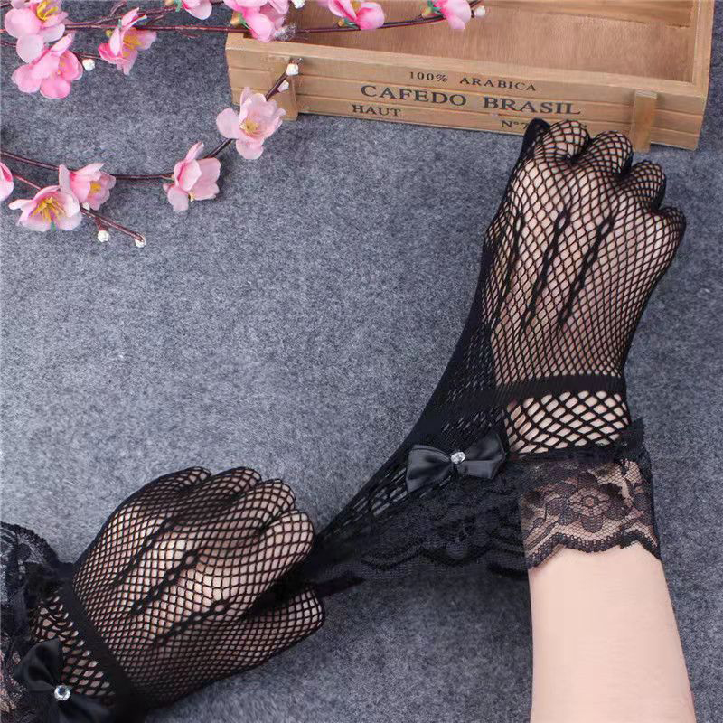 Women Vintage Sheer Short Lace Gloves Bride Wedding Gloves Derby Tea ...
