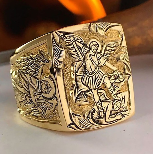 Classic Luxury Men's Fashion 18K Gold Angel Ring Exquisite Hand Carved ...