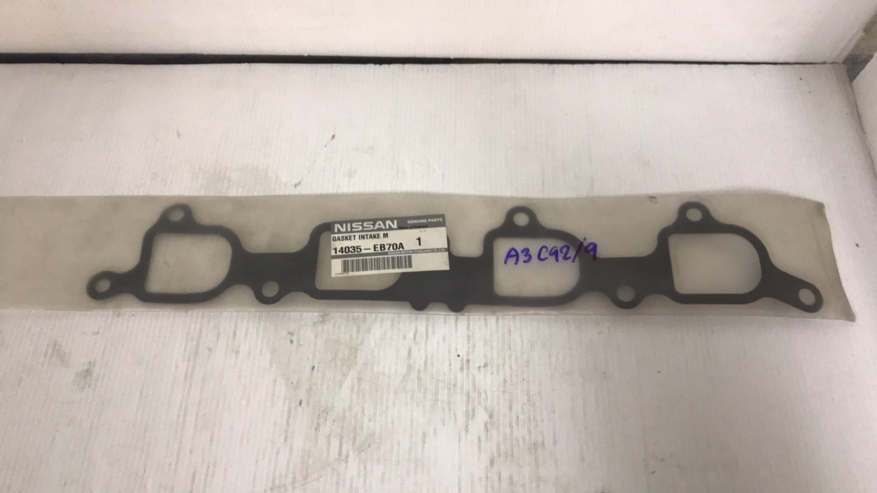 ประเก็นท่อร่วมไอดี NISSAN NAVARA รุ่นรถ D40 และ NISSAN FRONTIER รุ่นรถ ...