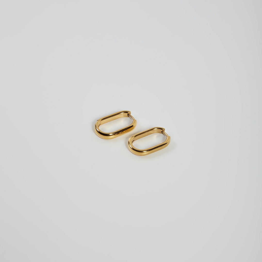 Valichain - Virginia Oval Hoop Earring - Valichain - ThaiPick