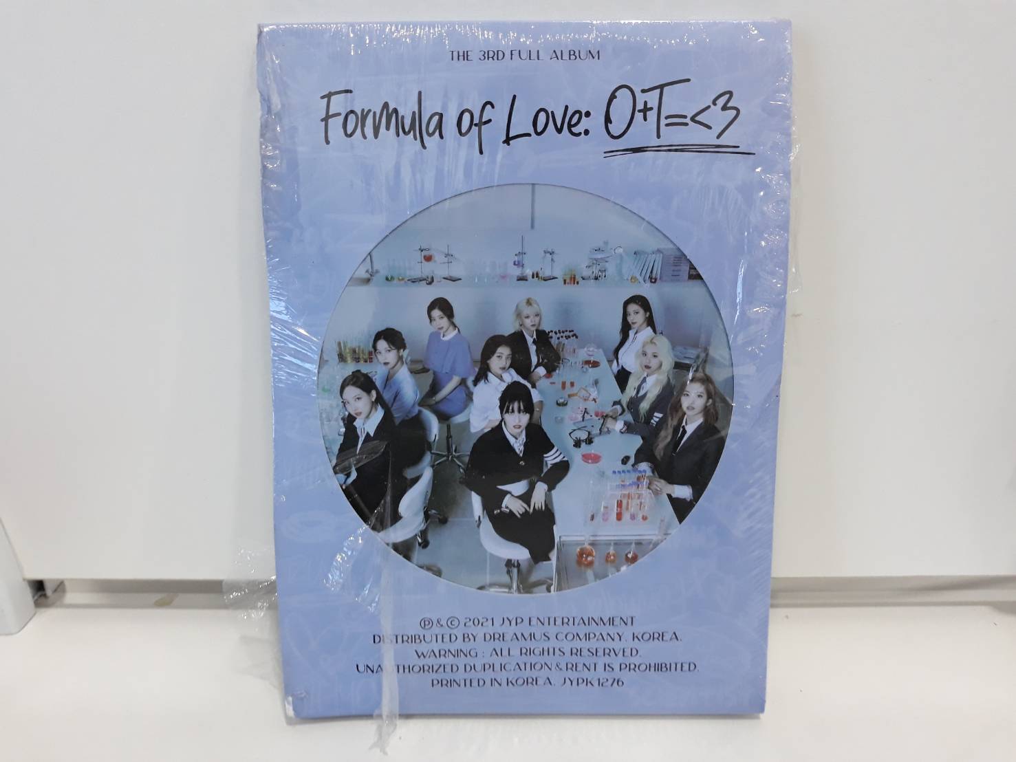 1CD Music ซีดีเพลงเกาหลี Twice - Formula of Love: O+T=