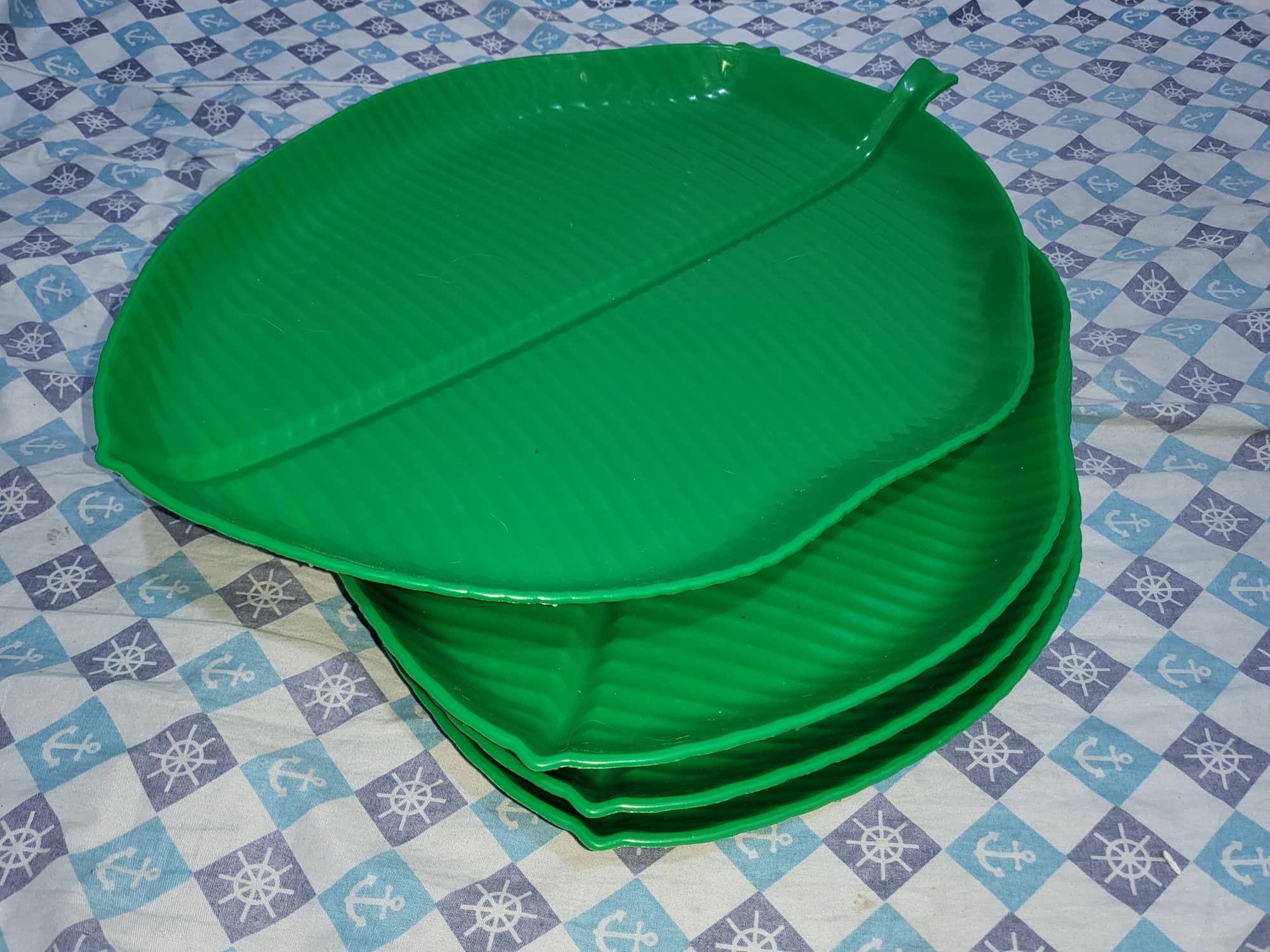 4pcs. Large XL banana leaf plate / inasal barbeque dahon / rice platter ...