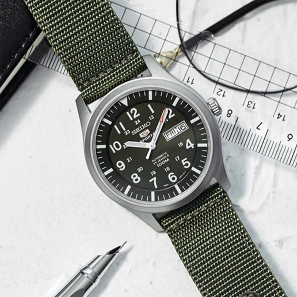 SEIKO 5 SNZG15 นาฬิกาข้อมือผู้ชาย สายผ้าใบ ออโตเมติก - Sky blue watch ...