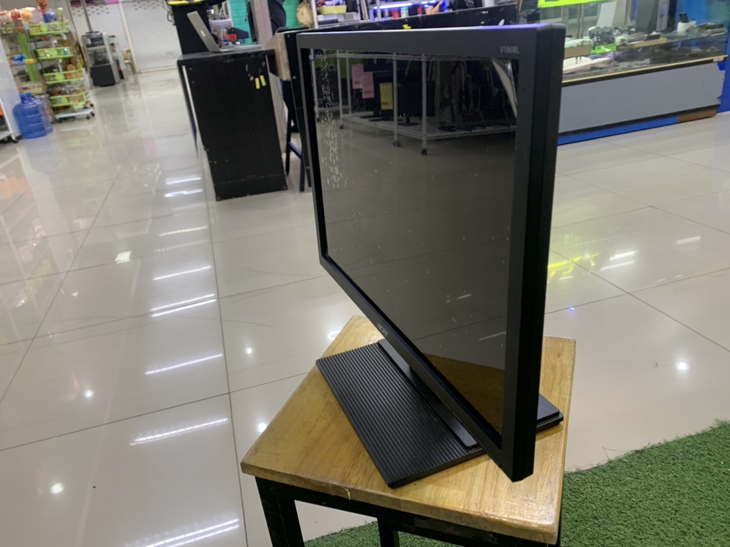 Monitor Acer 19 LED V196HQL - nanoshop by mom - ThaiPick