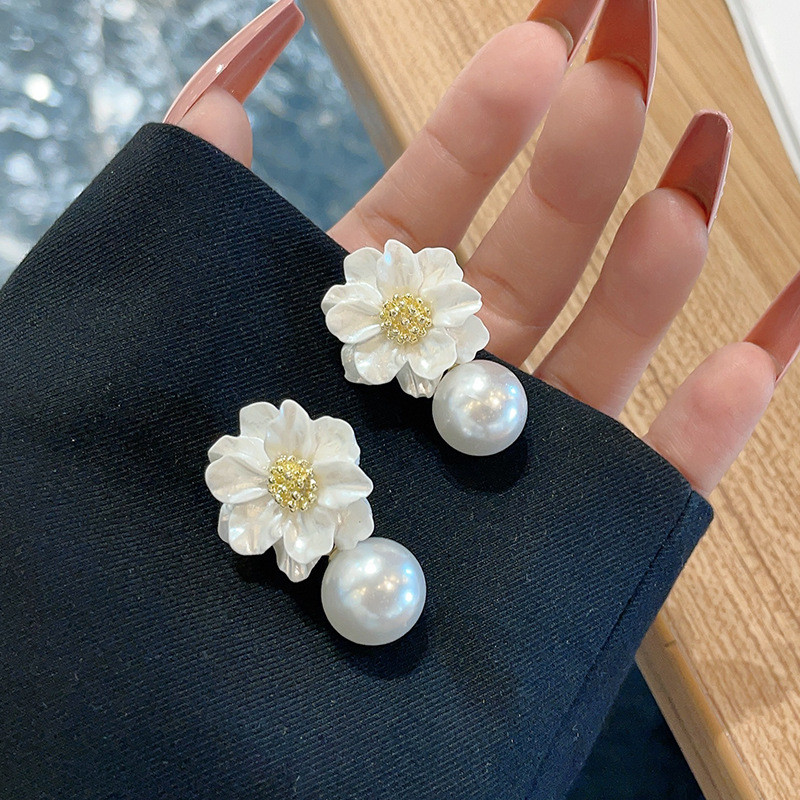 Sweet Girl Delicate Elegant Pearl Flower Earrings Women New Jewelry ...