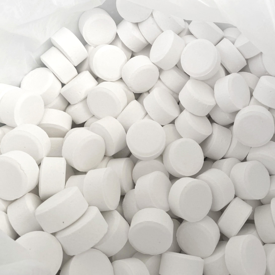 Shock Chlorine 2 kg ช็อคคลอรีน 2 กก. ช็อค คลอรีน pool shock tablet ...