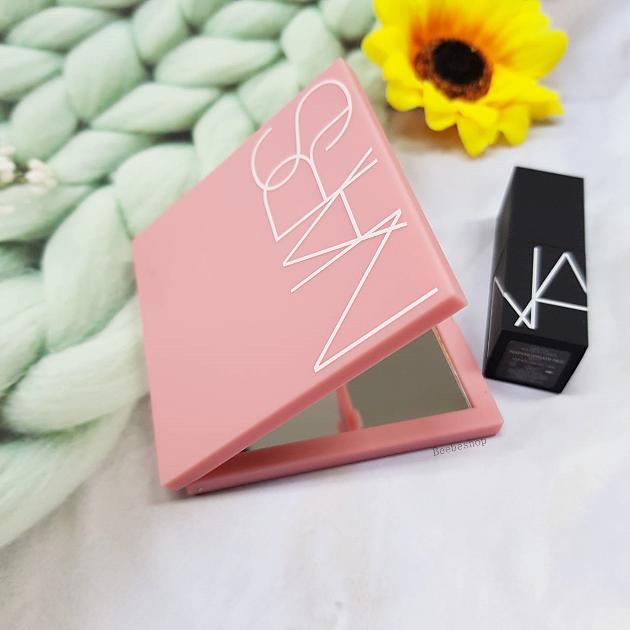 Nars mirror กระจกนาร์สสีชมพู ทรงสี่เหลี่ยม มีกระจก 2ด้าน ขยาดพกพา ...