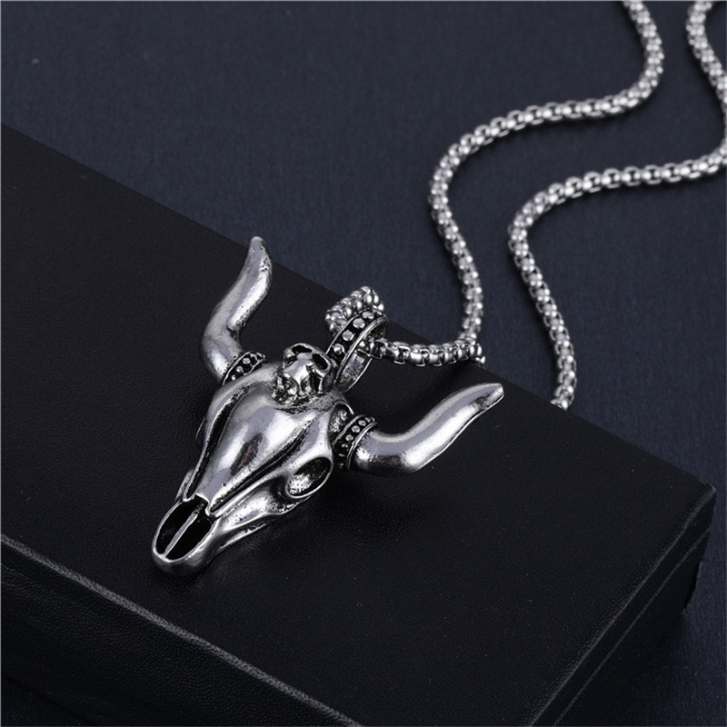 Niutou Pendant Men's Trendy Cool Metal Alloy Necklace Fashion Wear Item ...