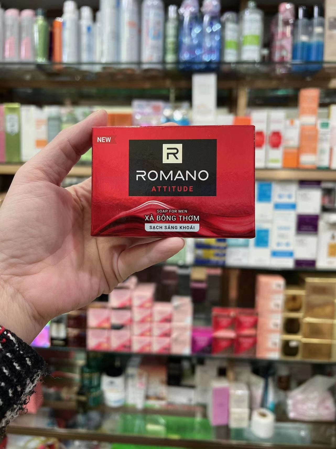 Vietnamese Romano men's soap fragrance long-lasting scented cologne ...