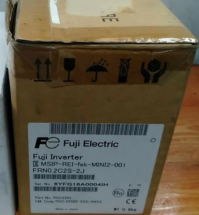 NEW ใหม่ fuji FRN0.2C2S-2J 3 เฟส 200-240V (พร้อมฟังก์ชัน AVR) (เหลือจาก ...