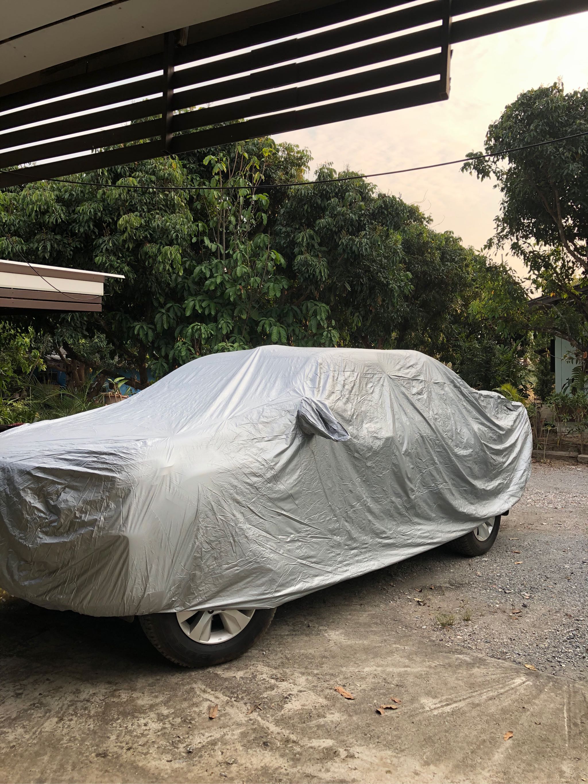 ผ้าคลุมรถยนต์กระบะ คลุมเต็มคัน HI-PVC SIZE : XXL กันน้ำ กันฝุ่น กันแดด - FDCARCOVER - ThaiPick
