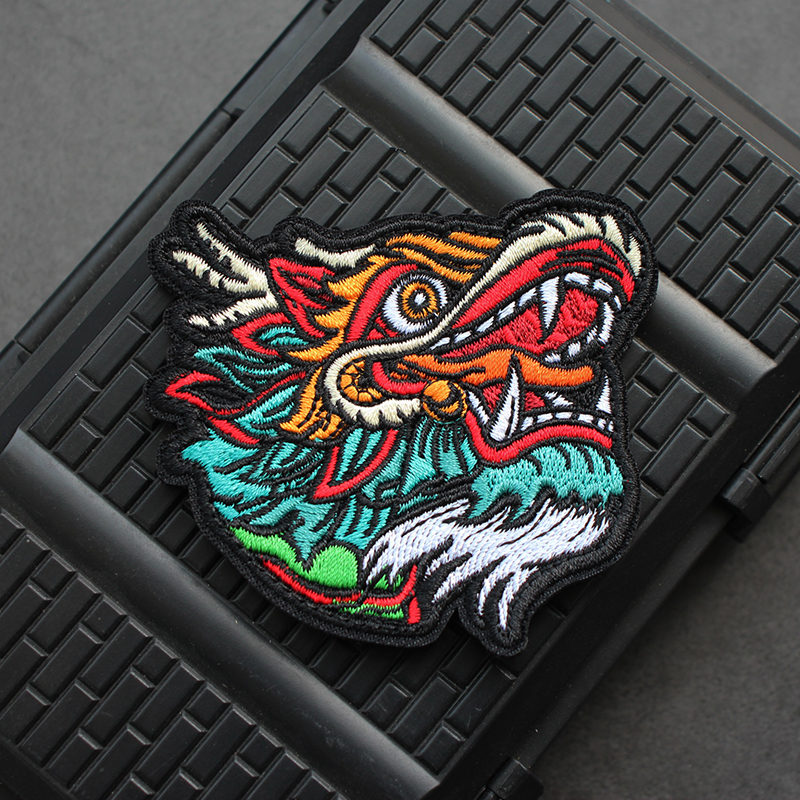 Chinese Zodiac the Year of the Loong Chinese style dragon head ...