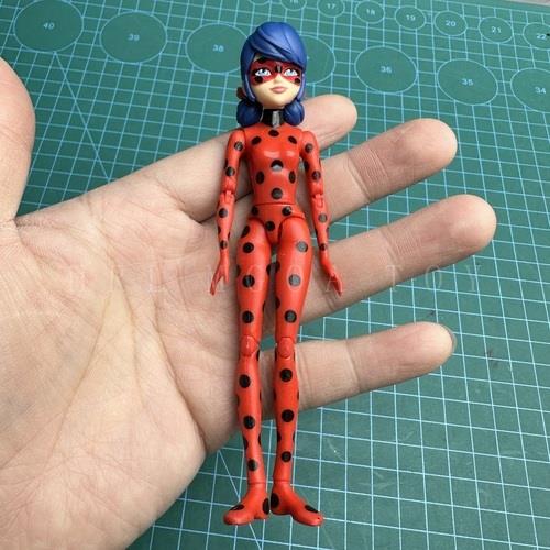 Miraculous Ladybug Cat Noir Rena Rouge Carapace Queen Bee Anime Action ...
