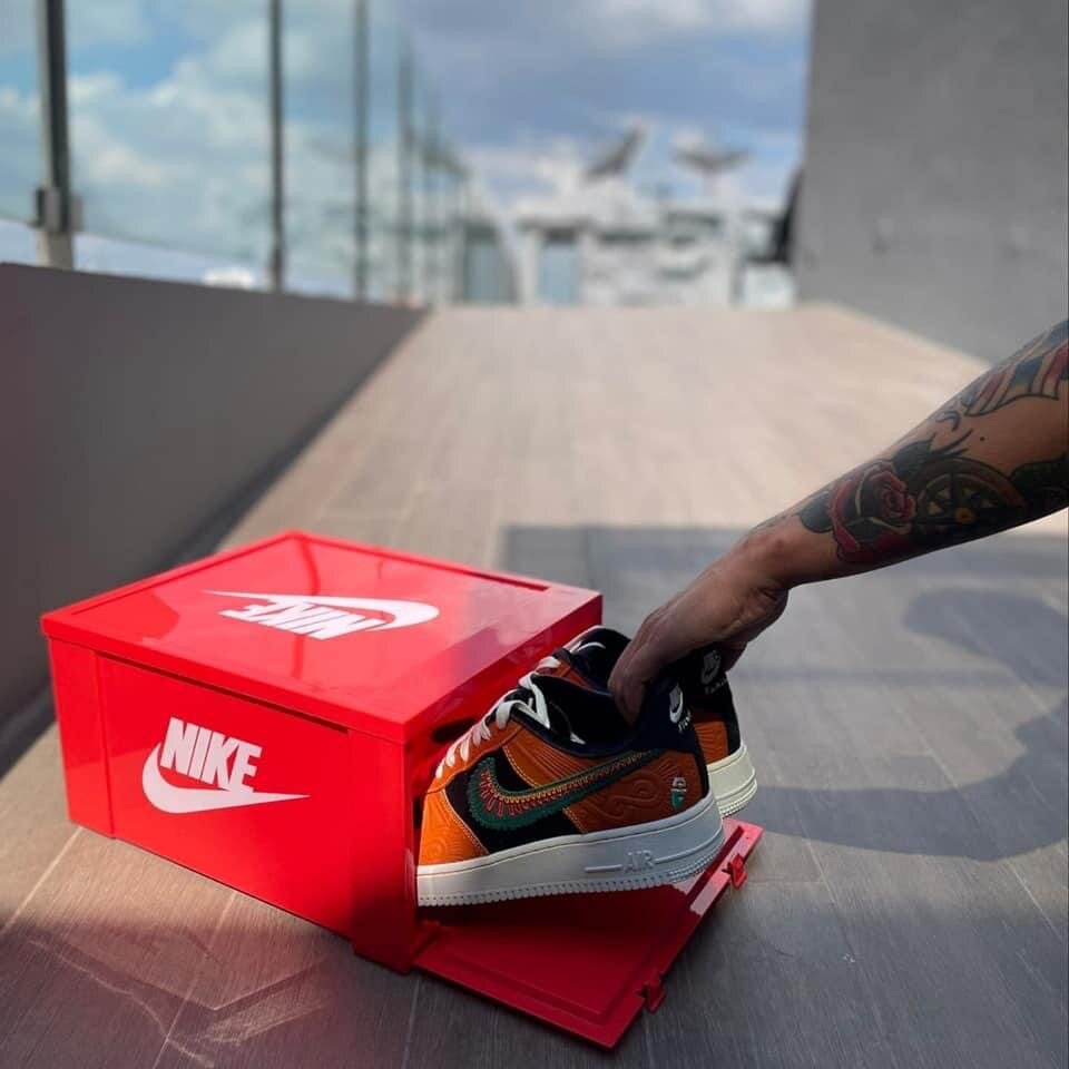 Nike Shoe Tower Box EXCLUSIVE - PAULrunningshop - ThaiPick