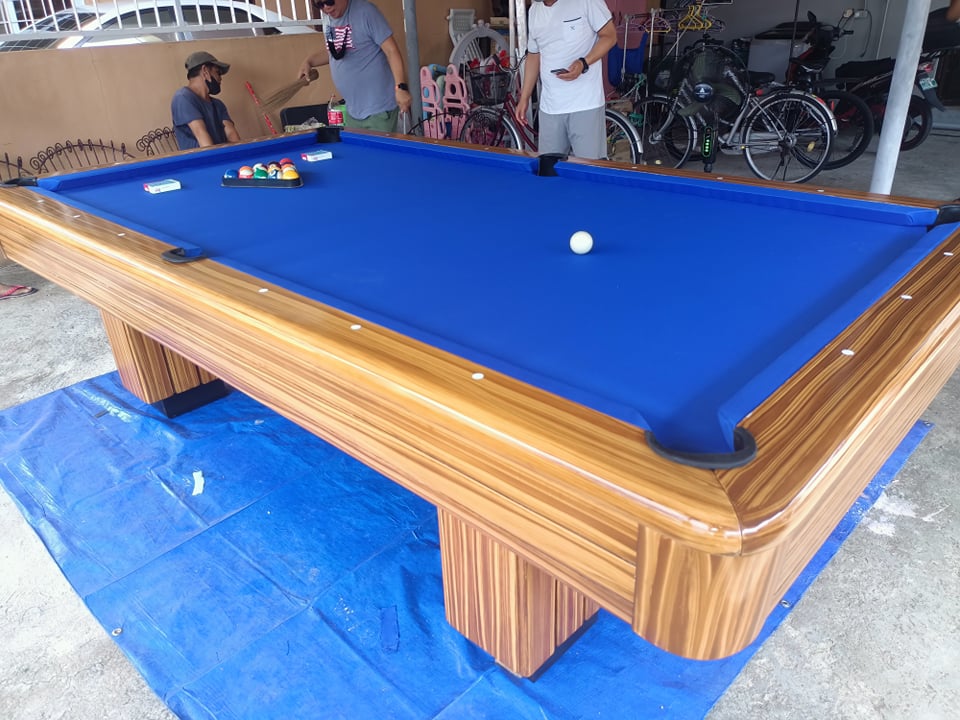 Ducco Varnished Slate Standard Size Billiard Table / Billiard ...