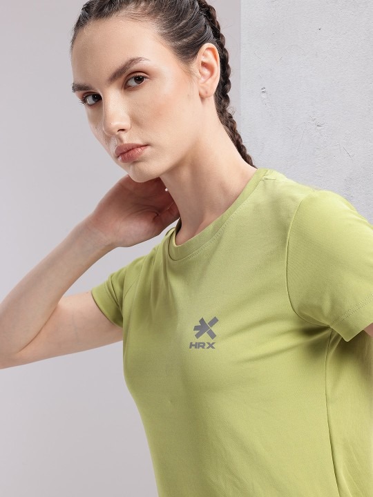 HRX By Hrithik Roshan Green Solid T-shirt with Brand Logo Detail For ...