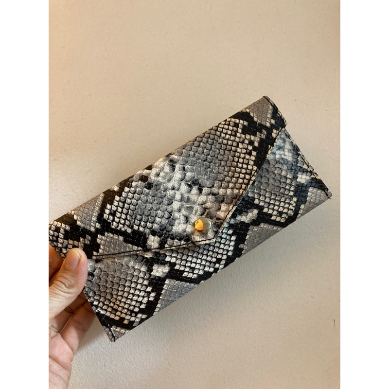 Vedasto Genuine Leather Minimalist Bi-fold Wallet | Lazada PH