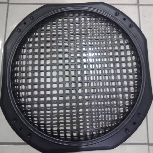 A1 GRIL PLASTIK, TUTUP SPEAKER PLASTIK 15 INC | Lazada Indonesia